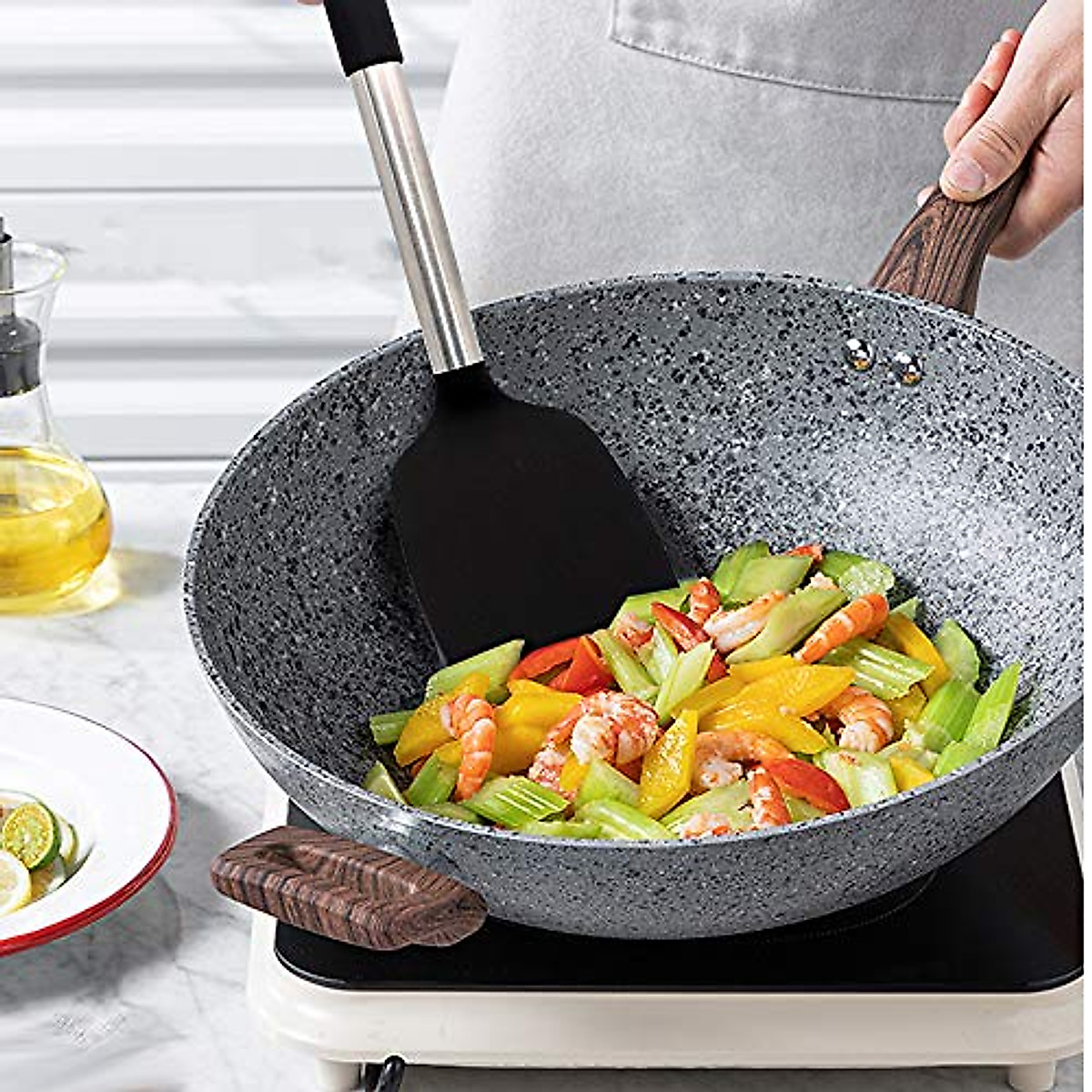 Silicone Spatula Heat Resistant Silicone Handle 2-Piece Set Black Slotted Turner Flexible Silicone Spatula Nonstick Turner Set for Fried Egg, Barbecue, Hamburg