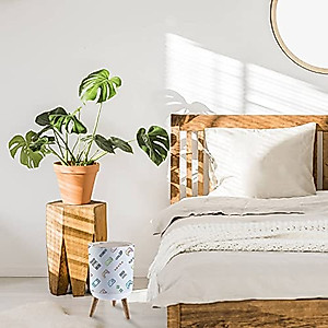 QOR88NJOG Trash Can with Lid Gamepad Seamless Texture with Console Videogame Controllers and Game Wood Small Garbage Bin Waste Bin for Kitchen Bathroom Bedroom Press Cover Wastebasket 7L/1.8 Gallon