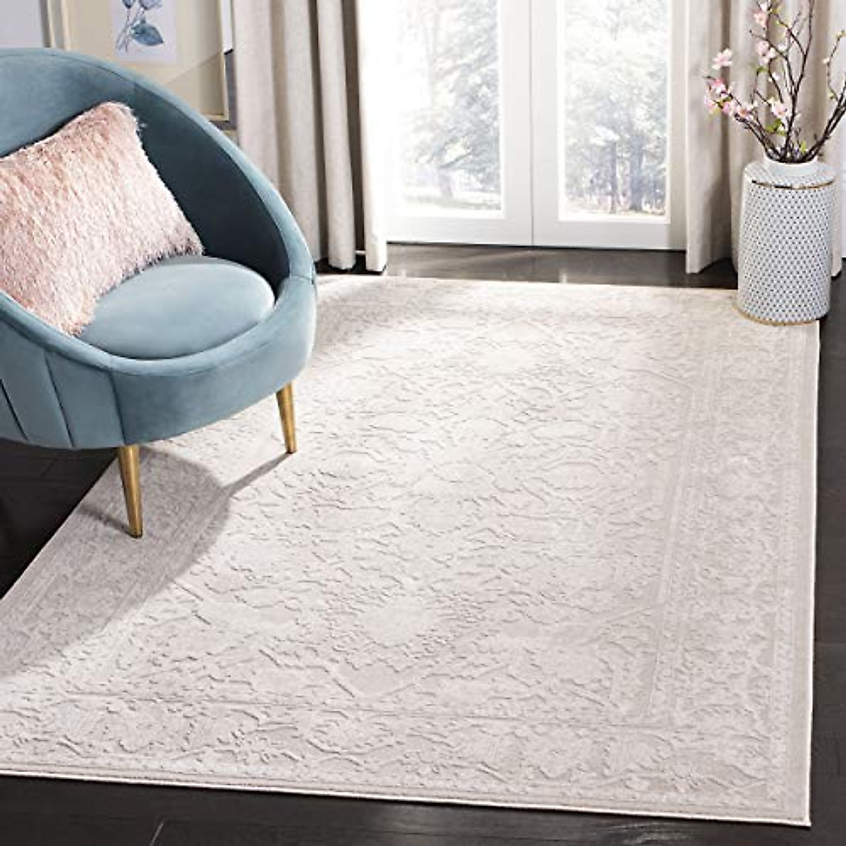 SAFAVIEH Reflection Collection 6' x 9' Cream / Ivory RFT665D Vintage Distressed Area Rug