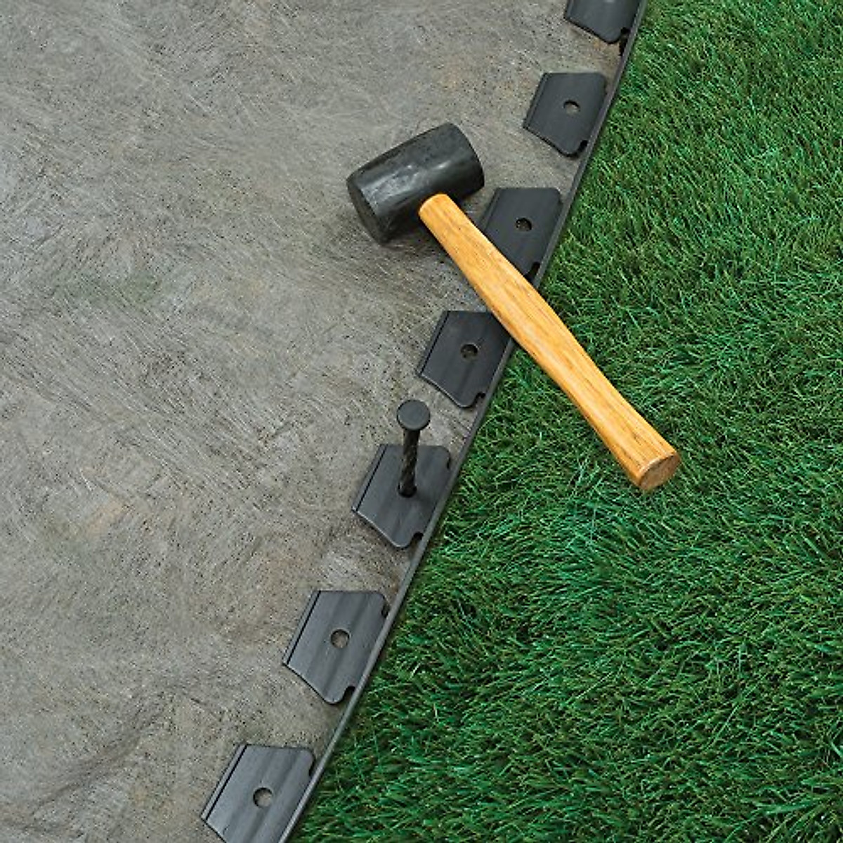 EasyFlex No-Dig Landscape Edging Kit - 100 ft., Black