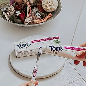 Tom's of Maine Fluoride-Free Antiplaque & Whitening Toothpaste, Peppermint (5.5 oz, 4 pk.)