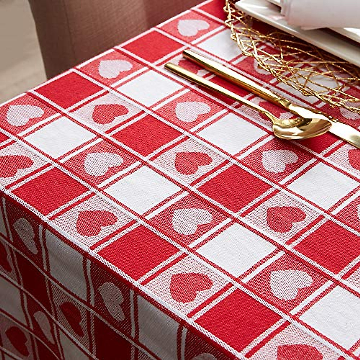DII Valentine's Day Tablecloth Check Collection, Tablecloth, 60x84, Checkered Hearts