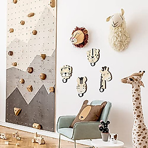 4 Pcs Safari Animal Wall Hooks Decorative Wall Hooks Kids Wall Hooks Decorative Wooden Jungle Animal Wall Hooks Animal Nursery Hooks Wood Giraffe Lion Hanger for Nursery Bathroom Bedroom Home Decor