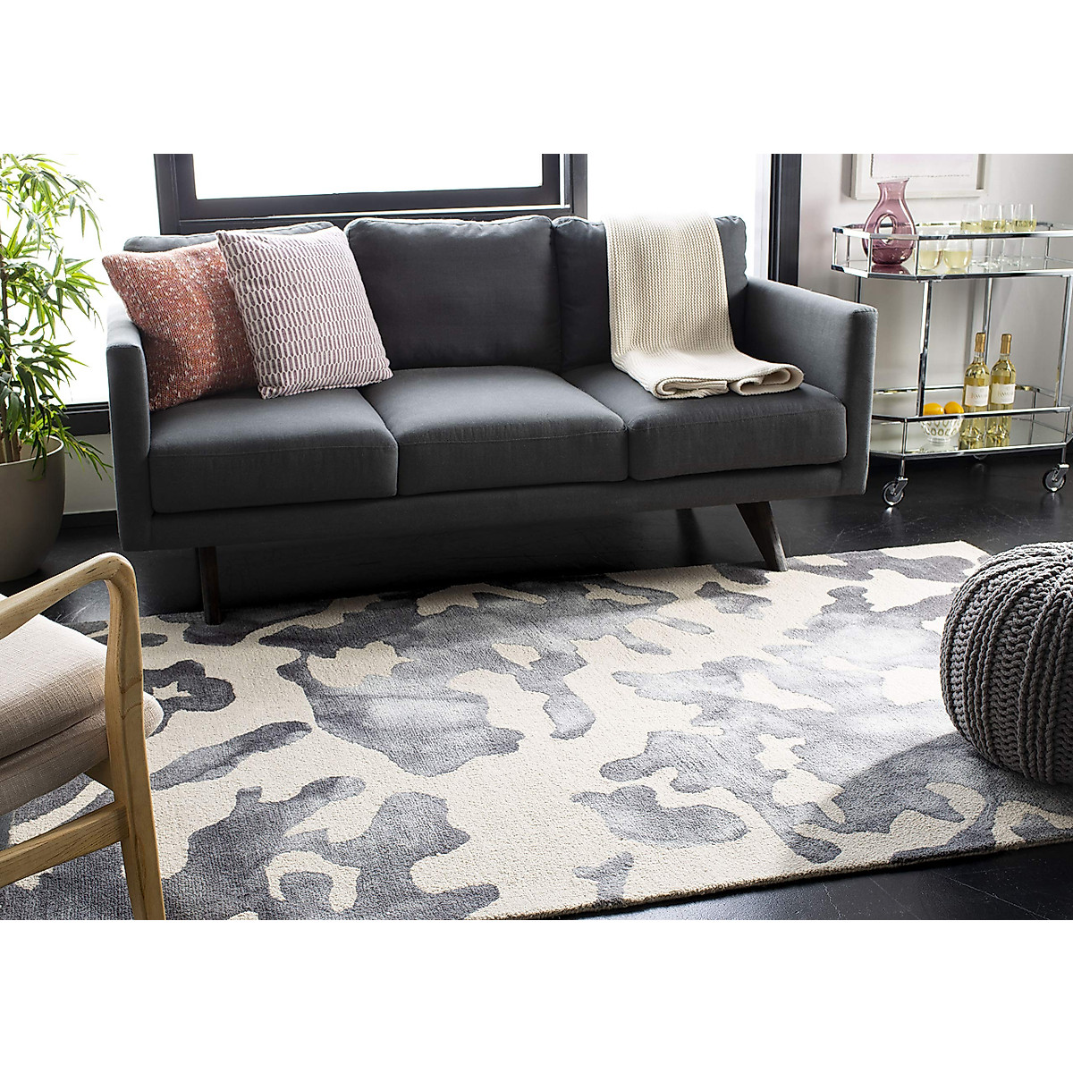 SAFAVIEH Dip Dye Collection 8' x 10' Beige / Charcoal DDY517E Handmade Modern Abstract Premium Wool Area Rug