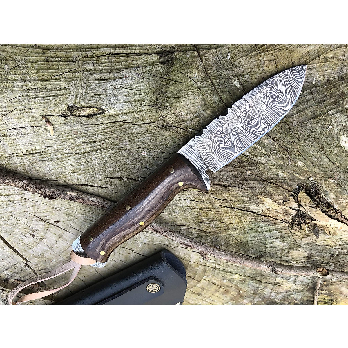 Perkin Damascus Steel Hunting Knife With Sheath Skinner Knife - SK1300