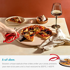 Dreamfarm Scizza | Non-Stick Pizza Scissors with Protective Server | Stainless Steel | All-In-One Pizza Slicer | Easy-To-Use & Easy-To-Clean Pizza Cutters | Red