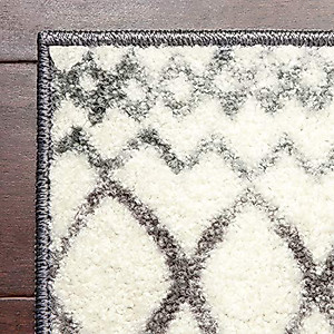 Maples Rugs Abstract Diamond Modern Distressed Kitchen Rugs Non Skid Accent Area Floor Mat [Made in USA], 1'8 x 2'10, Neutral
