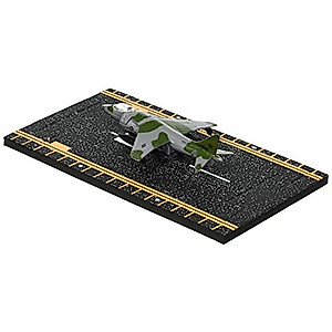 Hot Wings Planes AV-8B Harrier (Green) with Connectible Runway Die Cast Plane