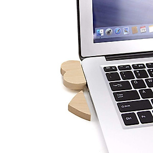 YOOGO Wooden Heart Shape USB Flash Drive USB Memory Stick Thumb Drivers 32GB 2.0 High Speed with Matching Box for Novelty Wedding Gift (32GB, Walnut)