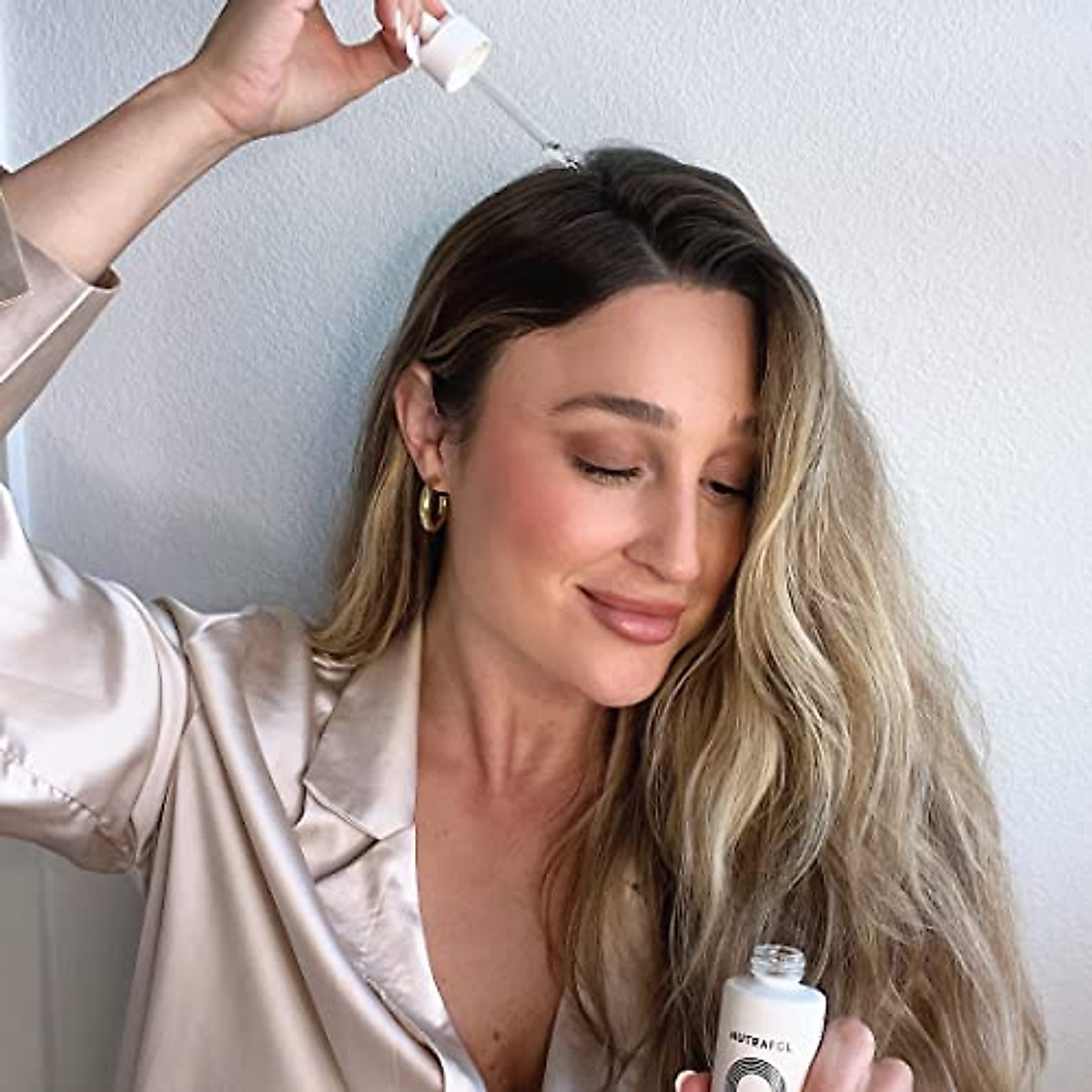 Nutrafol Hair Growth Activator | Supports Visibly Stronger, Thicker Hair | Vegan | Natural Ingredients | Lightweight & Fast-Absorbing | Patent-Pending Ashwagandha Exosome Technology | 1.7 FL OZ | 1 Pack