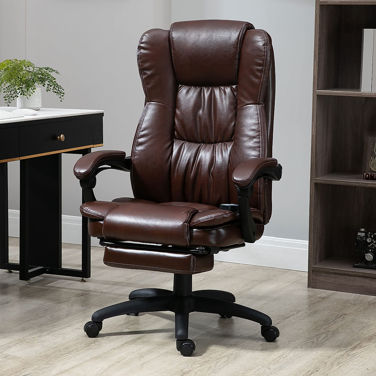 Vinsetto High Back Massage Office Chair with 6-Point Vibration, 5 Modes, Executive Chair, PU Leather Swivel Chair with Reclining Back, and Retractable Footrest, Black