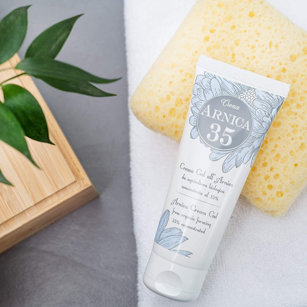 Dulàc - Arnica Cream 2.53 Fl Oz Rich in Organic Arnica Montana Extracts, Arnica Bruise Cream Extra Strength Also Ideal for Muscle and Joint Relief, Swelling and Edema