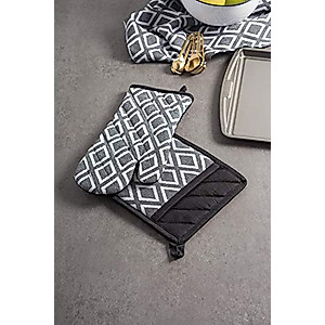 DII Black & White Diamond Collection Kitchen Essentials, Potholder Set, 2 Piece