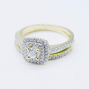 Dazzlingrock Collection Round Cubic Zirconia Double Halo Wedding Ring Set for Women (1.50 ctw, Color White, Clarity Clean) in 10K Yellow Gold, Size 7.5