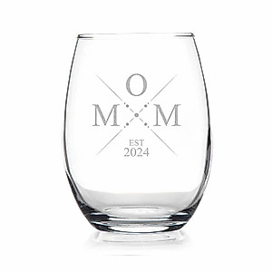 JohnPartners993 Mom Est 2024 Great Pregnancy Announcement Gift New Mom Established 2024 First Time Father Wine Glass