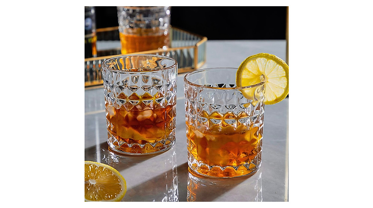 Elegant Bohemian Crystal Whiskey Glass Set - 8oz