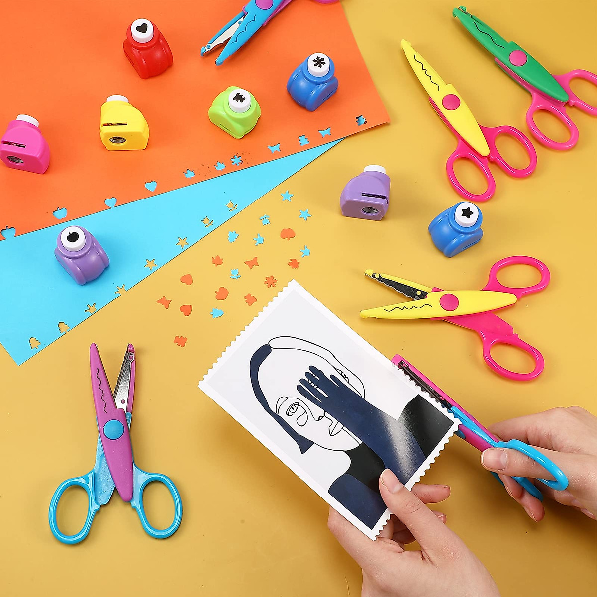 22 Pcs Craft Hole Punch and Creative Scissors Set, Including 12 Craft Pattern Scissors Decorative Edge Scrapbooking Edging Scissors, 10 Paper Punch for School Kids Adults Crafting