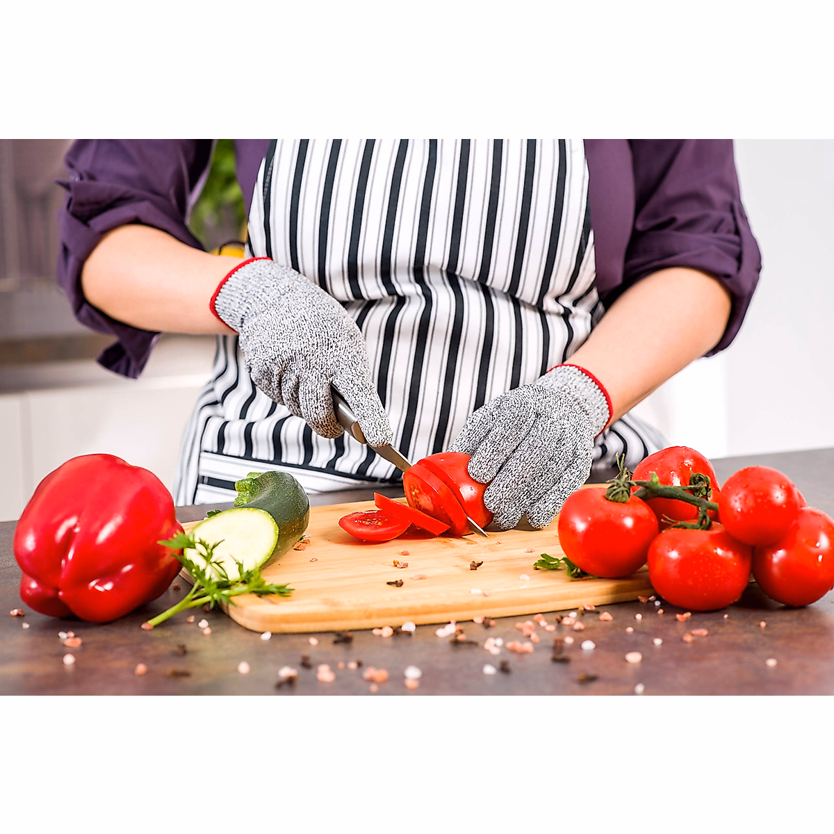 HereToGear Cut Resistant Gloves - 2 PAIRS Medium - Food Grade, Level 5 Protection - Used for Kitchen Work, Wood Carving or Sanding