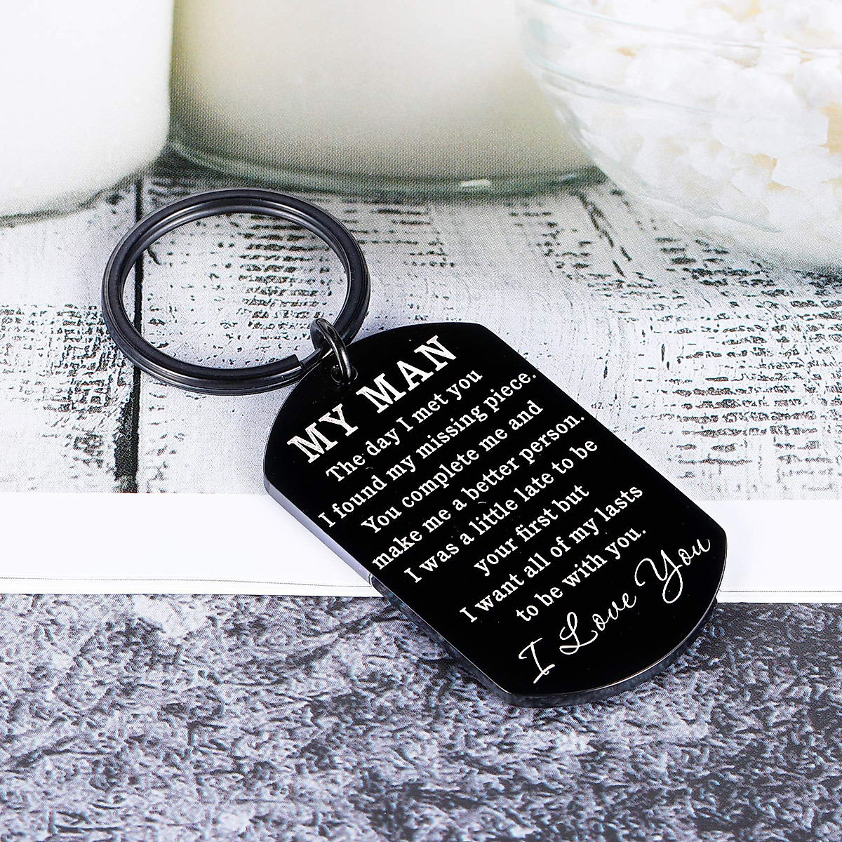 Valentine Day for Him Men Husband to My Man Keychain I Love You GIF for Hubby Boyfriend Birthday Christmas Fiance Groom Wedding Couple from Girlfriend Wife Key Chain