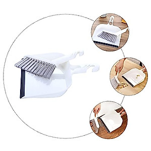 Unomor 1 Set White Brush Plastic Dust Pan Broom Brush Cleaning Accessory Broom with Dustpan Cleaning Tool