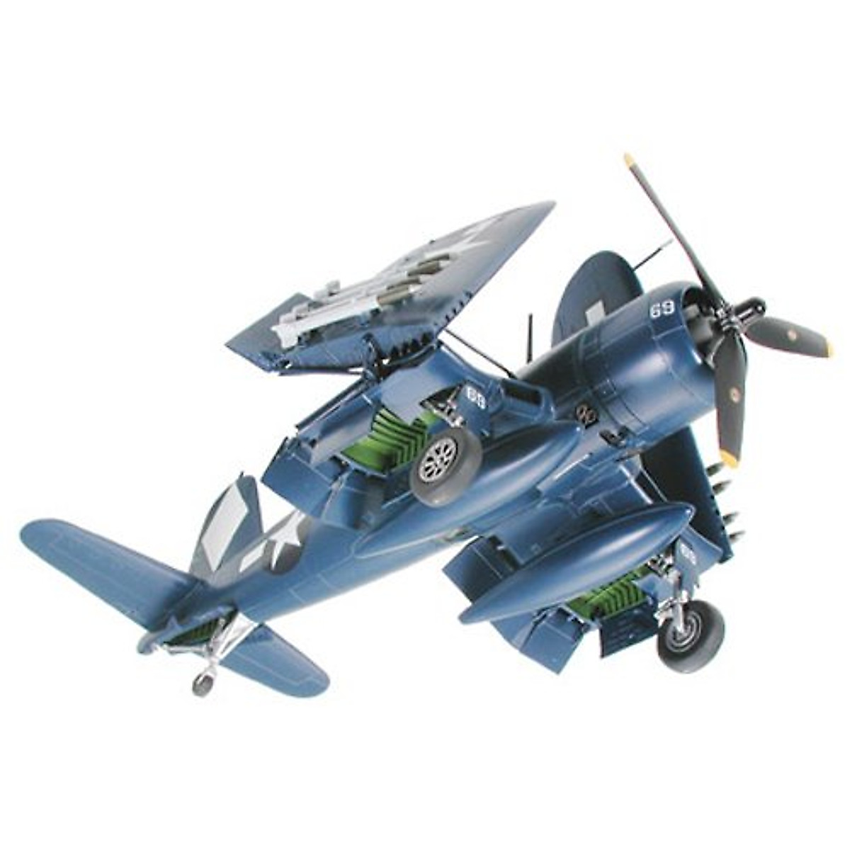 Tamiya Vought F4U-1D Corsair With Moto-Tug - 1:48 Scale plastic model kit