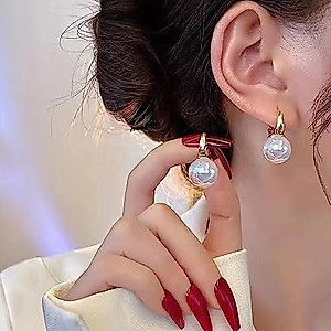 Gold Hoop Pearl Earrings Dangle Huggie Earrings for Women Pink Pearl Hoop Earrings for Wedding Dating