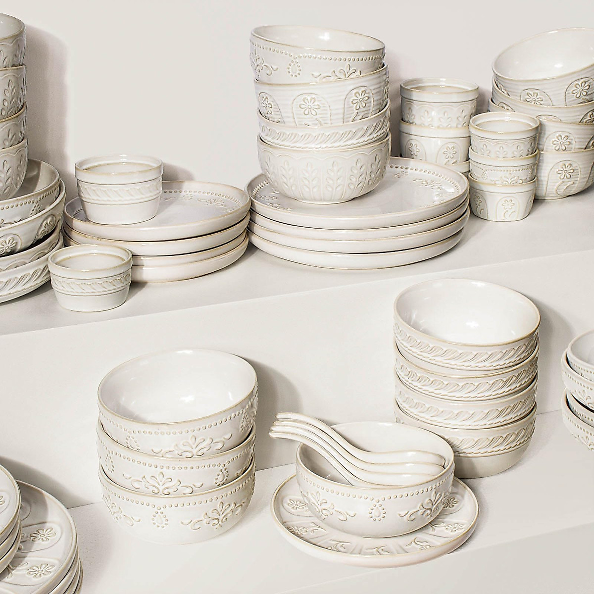 Artena Pasta Bowls, 50oz Large Salad Serving Bowls, 9.75'' Plates Bowls Set of 4, Big White Ceramic Soup Bowls for Kitchen, Embossment Shallow Dinner Bowl, Microwave Dishwasher Safe, Multiple Patterns