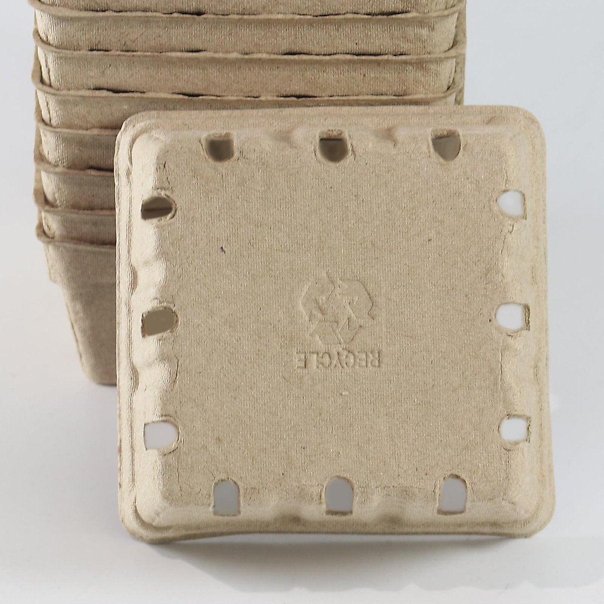 Tamnjvrr 30 Pack Natural Pulp Fiber Berry Basket, Small Molded Produce Vented Basket Kitchen Supplies for Strawberry Blueberry Raspberry Vegetable Produce Vented Container Farmer Market Grocery