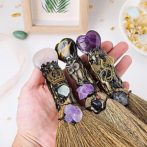 Natural Crystal Magic Broom,Mini Witch Broom,Crystal Witch Wiccan Altar Broom,Magic Ceremony Decor,Handmade Reiki Broomstick for Cleansing Healing Fengshui