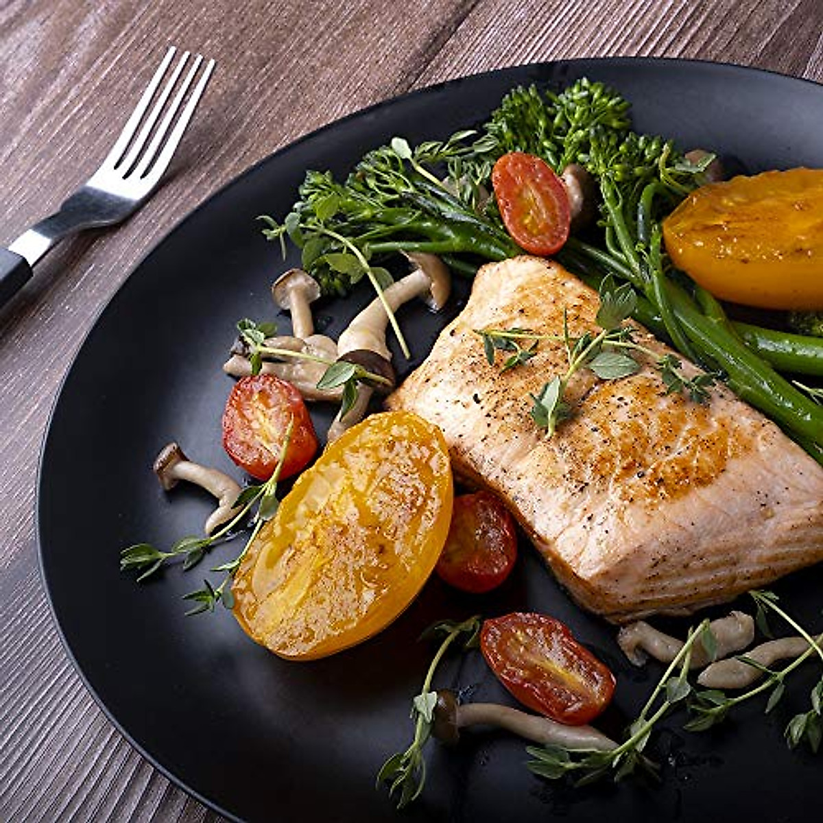 ACASSA Black Dinner Plates Set of 4, Kitchen Plates, Matte Black Plates, Modern Dinner Plates, Dishwasher Safe, Unbreakable Dinnerware, Bamboo Fiber, Lightweight, Sustainable (Black, 10 inch)