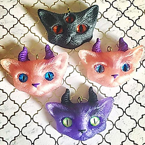 300PCS Small Screw Eye Pins,10 x 5mm Eye pins Hooks,Mini Screw Eye Pin Peg for Arts & Crafts Projects,Self Tapping Screws Hooks Ring for Cork Top Bottles & Charm Bead & DIY Jewelry Making (Gold)