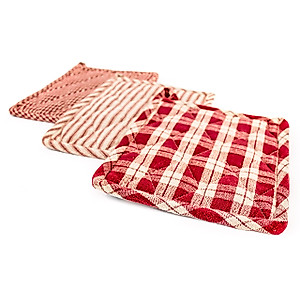 High End Home 3 Piece Pot Holder Set - Hot Pads for Kitchen 7 x 8.5 Inch Burgundy Red