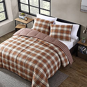 Eddie Bauer - Comforter Set, Reversible Alt Down Bedding with Matching Shams, Breathable Home Decor for All Seasons (Edgewood Red/Beige, Queen)