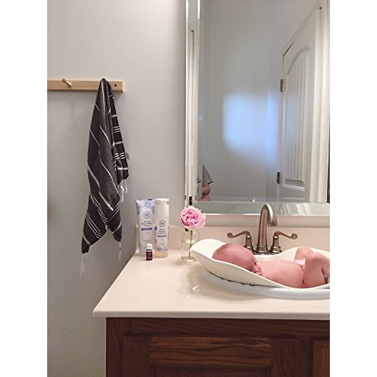 Bersuse 100% Cotton Anatolia Turkish Hand Towel - 23x43 Inches, Black