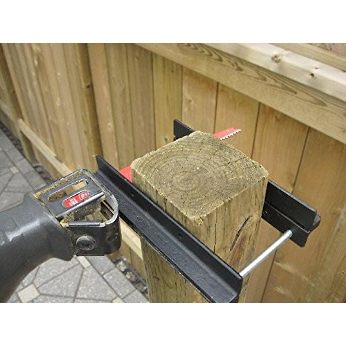 ReciProMate- Reciprocating Saw Guide Attachment For Cutting 4x4 Fence and Deck Posts
