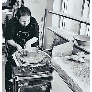 Castle Arch Pottery Ireland Irish Pottery Bowl Hand-Glazed, Heart Shaped Design 6 Diameter by 2 Height with Celtic Spiral Motif