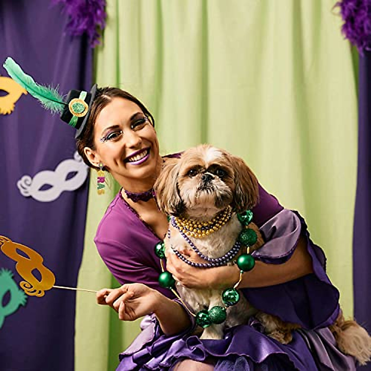 Mardi Gras Earrings for Women, Beaded Dangle Earrings Statement Carnival Earrings, Mardi Gras Accessory for Party Favors, Fat Tuesday Celebrations, Mardi Gras Parades Jewelry Gifts (Letter Mardi Gras)