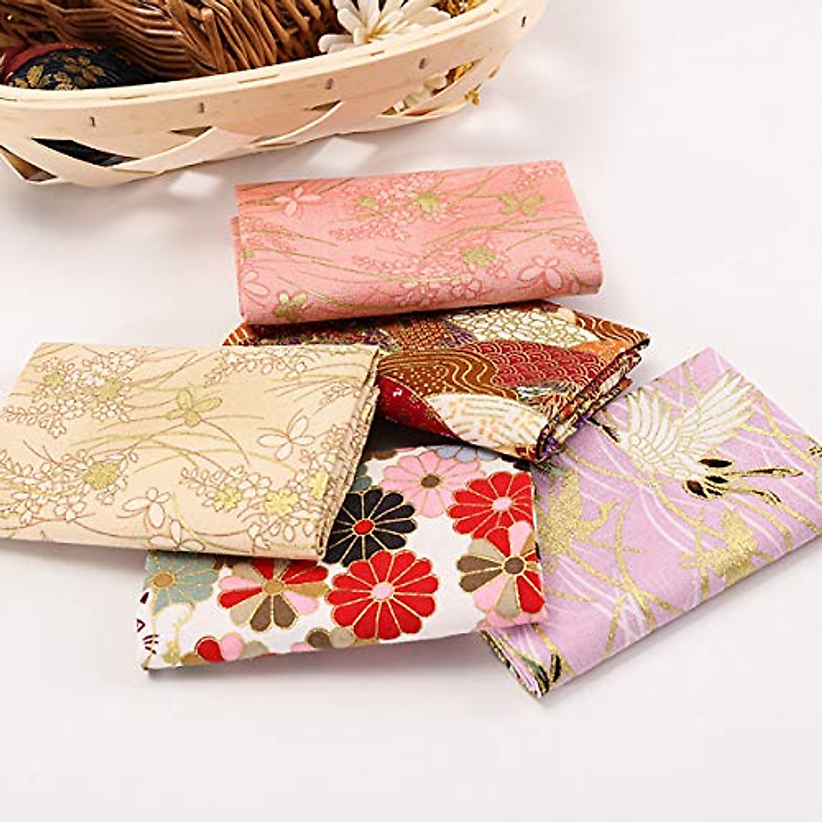 5PCS Floral Cotton Fabric Bundles 7.9 x 9.8 in Sewing Rectangular Bundle, Multi-Color Fabric Patchwork Fat Quarters Precut Fabric Scraps for Christmas DIY Quilting, 07