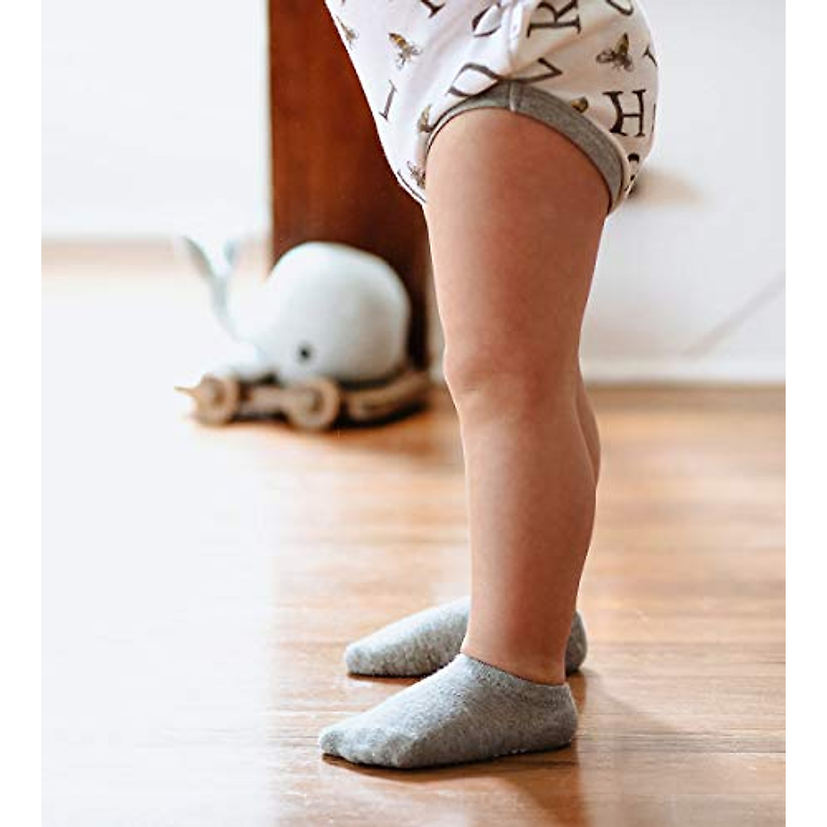 Burt's Bees Baby, Unisex Baby, 6-pack Ankle With Non-slip Grips, Made With Organic Cotton Casual Sock, Heather Grey/White, 3-12 Months US