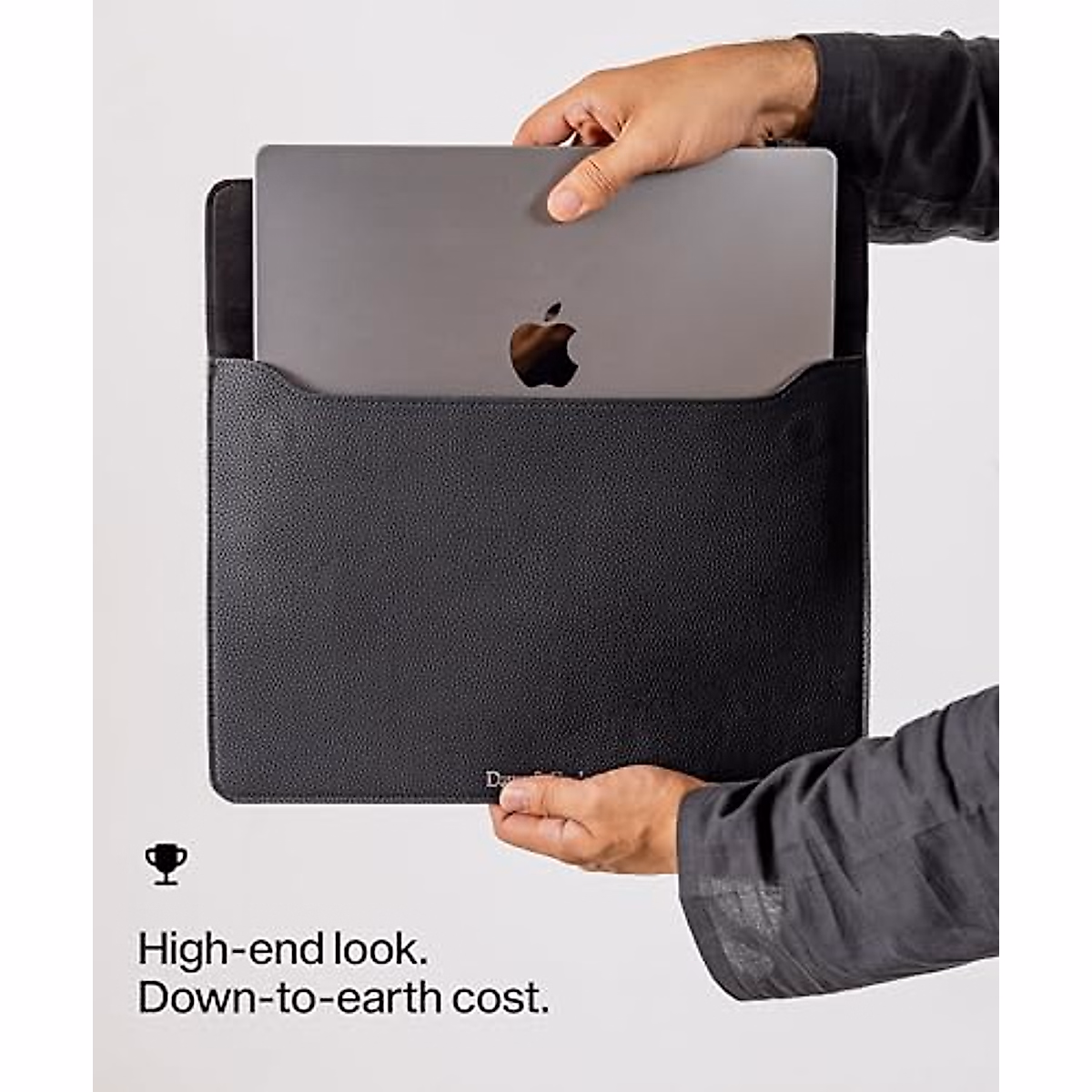 Dawn & Dusk's 13 inch Laptop Sleeve Compatible with MacBook Pro & MacBook Air, PU Leather, Vegan Friendly, Hand-Made, Magnetic Flap, Black.