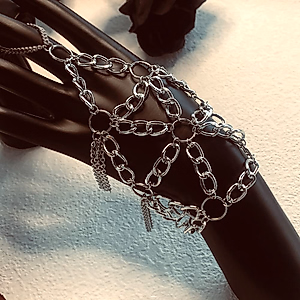 Asphire Gothic Metal Bracelet with Finger Ring Chain Tassel Braided Mesh Punk Slave Bracelet Cosplay Party Harness Bracelet for Festival Costume Hand Jewelry Accessories (Silver)