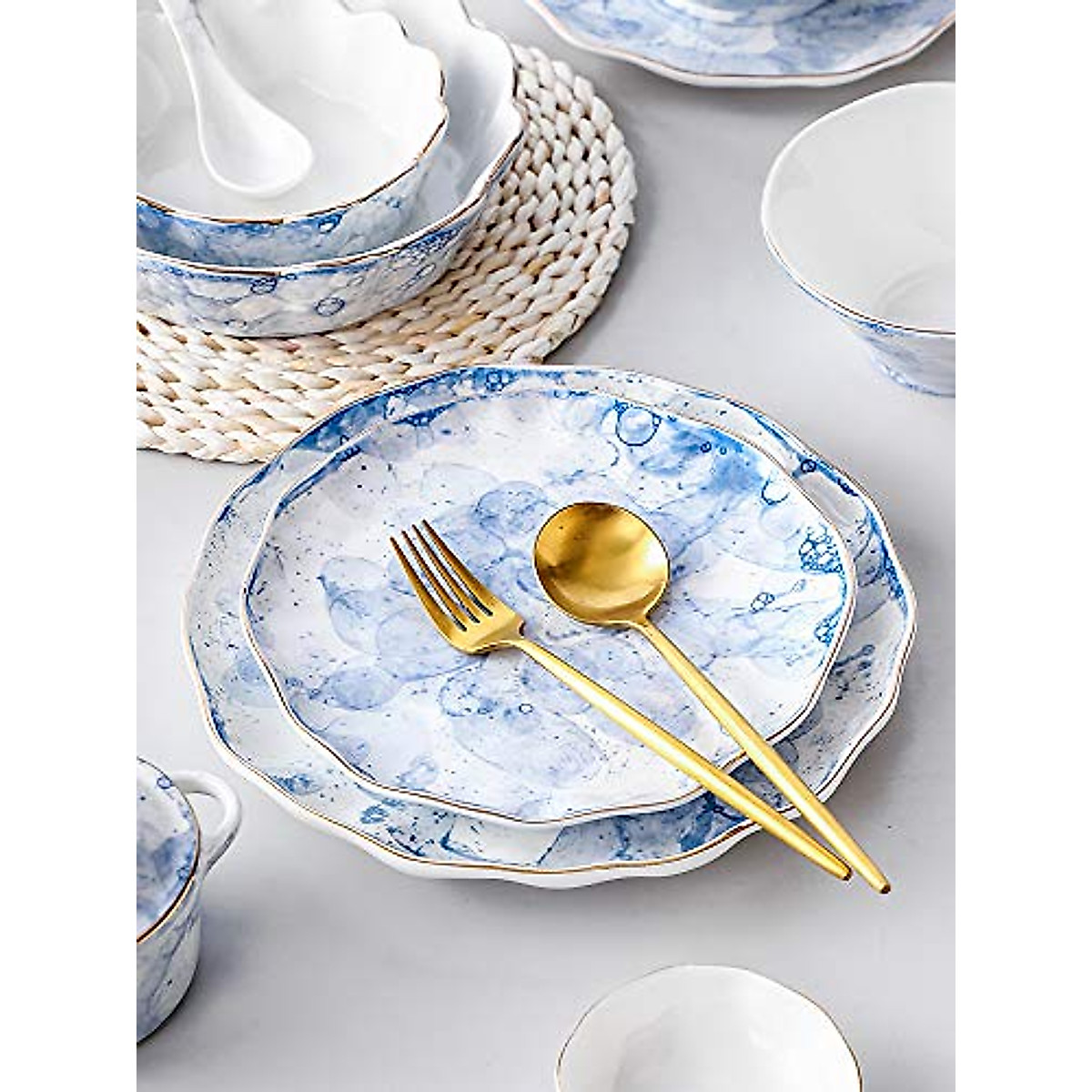 8 Inches Froth Pattern Design Ceramic Dinner Plates-Set of 2-Blue&White Kitchenware