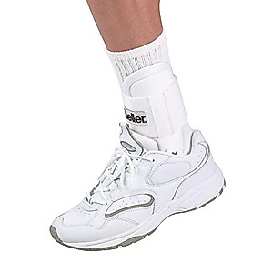 Mueller Lite Ankle Brace - OSFM (EA)
