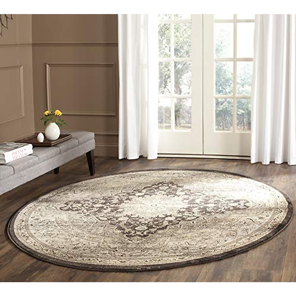 SAFAVIEH Vintage Collection 6'7" Round Taupe / Black VTG574D Oriental Traditional Distressed Area Rug