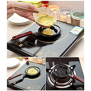 YIKANGHENG Mini Frying Pan, 4.8 Inch Heart Shape Iron Egg and Omelet Pan with Nonstick Coating for Kitchen and Outdoor of Fried Eggs, Cakes and Breads (Heart)