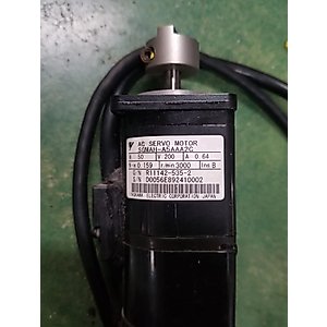 Davitu Electricity Generation - SGMAH-A5AAA2C SERVO MOTOR, used in good condition 80% appearance, good working,