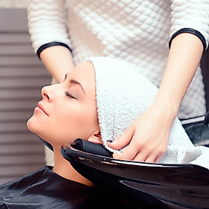 TEXTILE EMPIRE 24 Pack White Spa Towels for Facials -16"x27" Hair Salon Towels Salon Facial Towels for Estheticians Soft Toallas para Salon De Belleza Barber Towels Shaving Towels (Not Bleach Proof)