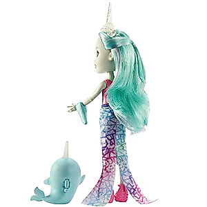 Mattel Enchantimals Naddie Narwhal Doll with Sword Figure, 6-inch Small Doll with Removable Mermaid-Inspired Skirt & Accessories