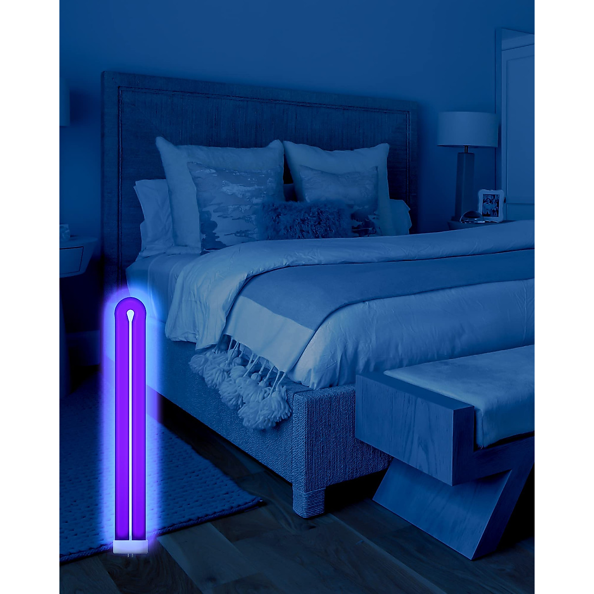 BB-40blk 40W Replacement Light Bulb Compatible with Black Flag Deluxe Bug Zapper Model BZ-40DX and Stinger UVB45 Outdoor Mosquito Lamp, B4045 40-Watt 5500 Volt Black Light Replacement Bulb - 1 Pack