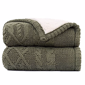 RECYCO Acrylic Cable Knit Sherpa Throw Blanket for Couch, Thick Super Soft Cozy Knit Blanket Sweater Style Sherpa Knitted Throw Blankets for Bed Sofa Chair, 50 x 60 Inches, Forest Green